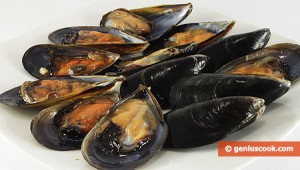The Mussels Baked in Their Shells with Cheese Recipe | Dietary Cookery ...